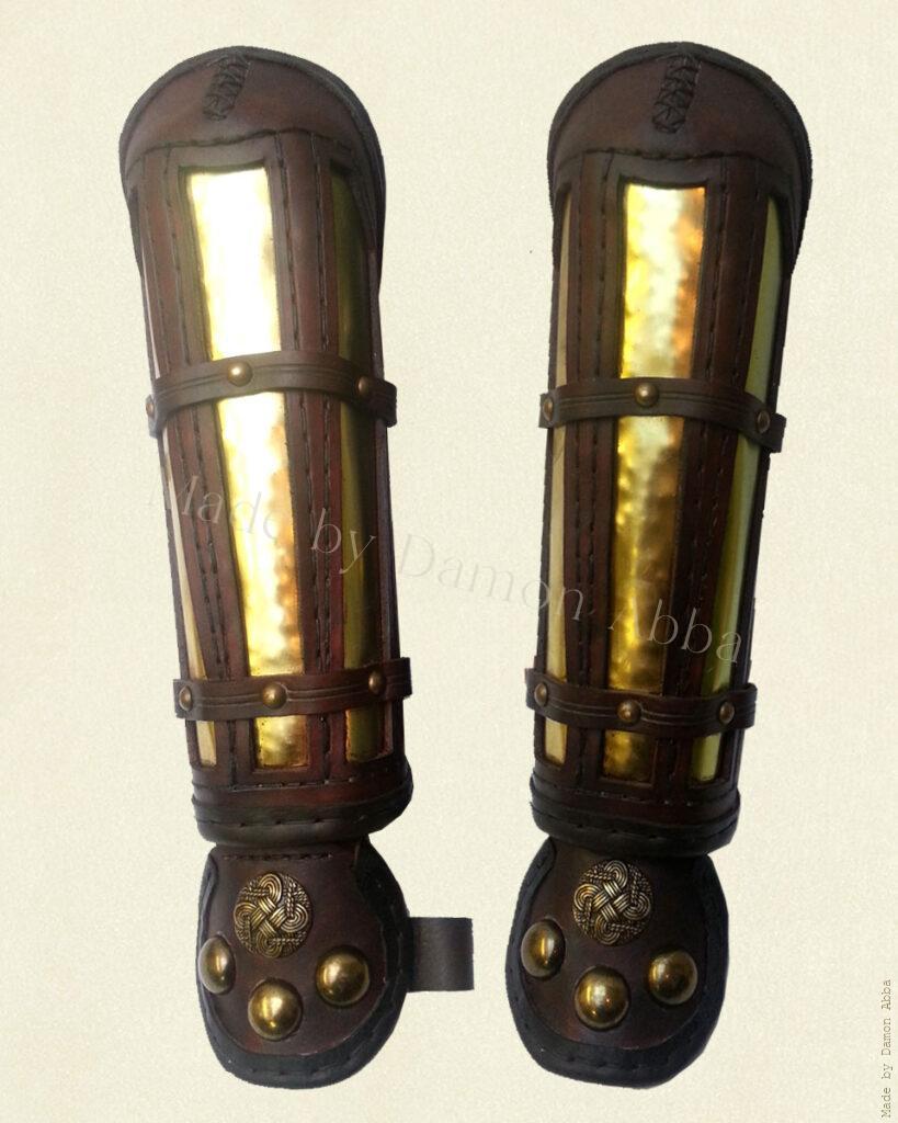 Vambraces – Elbow with Beaten Brass and Gauntlets – Battle Ready
